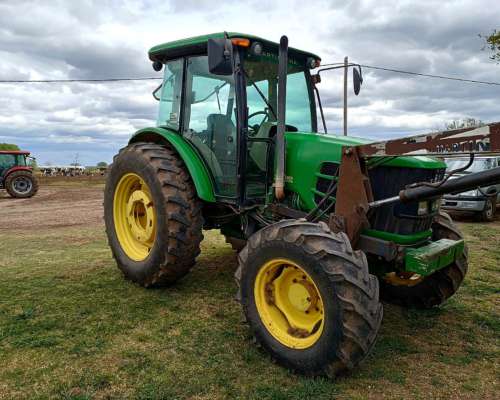 John Deere 6125e con Pala - 2010 - Año: 2010 - u$s 70.000 - Agroads