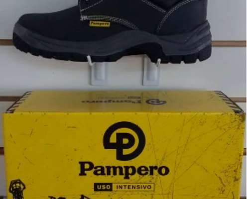 Botines Pampero Nuevo 42 - $ 3.000 - Agroads (cod: 744470)
