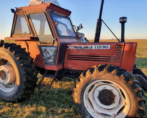 Tractor Fiat 110-90 DT. - Año: 1990 - Agroads