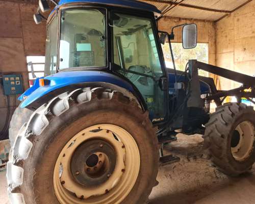 Tractor New Holland Td95d con Pala - Año: 2012 - u$s 58.000 - Agroads