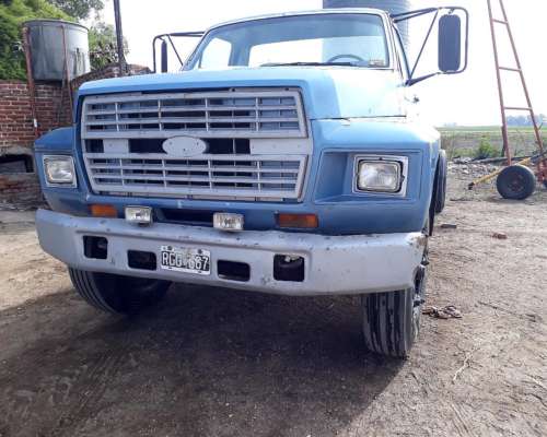 Ford 700 año 1990 Chasis Solo Impecable - Año: 1990 - Agroads
