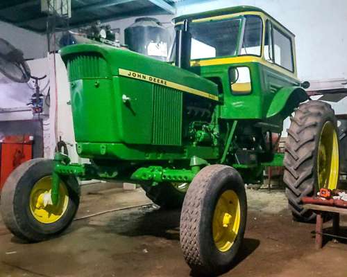 Tractor John Deere 2420 - 68 HP - Reacondicionado - Agroads