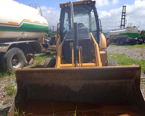 Retroexcavadora CAT 416e 4X2 - Año: 2006 - u$s 63.000 - Agroads
