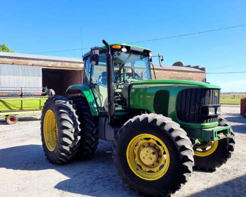 Jhon Deere 7515 con 3 Puntos - u$s 115.000 - Agroads