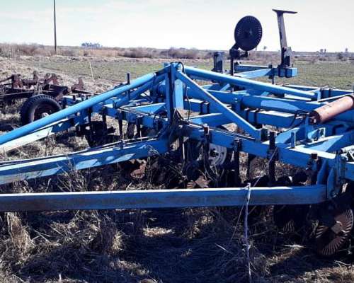 Paratil Agroindustrial de 18 Puas - Año: 2011 - Agroads