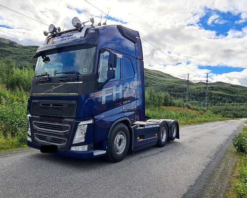 Volvo FH año Modelo 2018 - Año: 2018 - u$s 45.000 - Agroads