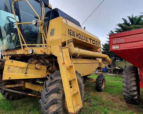 Cosechadora New Holland TC 57 - Año: 1996 - u$s 15.300 - Agroads