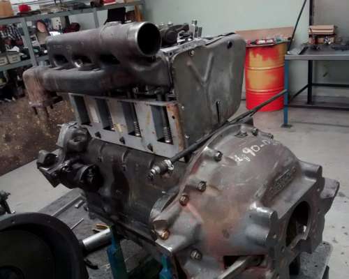 Motor Deutz 913 - 4 Cil. - 95 HP - Rectificado con 04 - Agroads