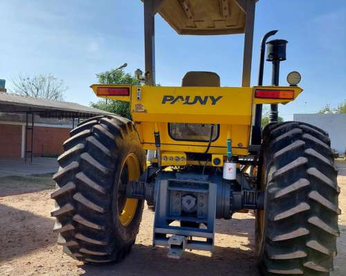 Pauny 250 a - DT - Año: 2014 - 7000 Horas - - Año: 2014 - Agroads