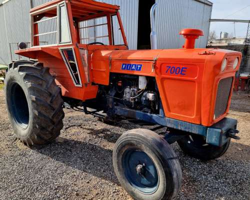 Tractor Fiat 700 e - Año: 1977 - u$s 8.000 - Agroads
