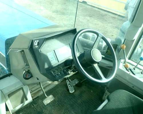 2005 Ford 946 Versatile 4wd - Año: 2005 - u$s 9.000 - Agroads