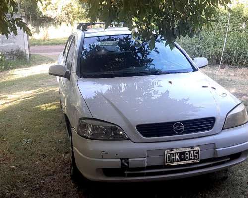 Chevrolet Astra GLS 16v - Año: 2000 - $ 500.000 - Agroads