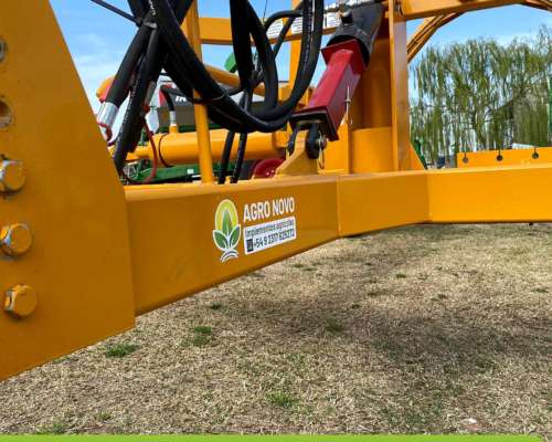 Transportador Cargador de Rollos Maccari T-5r Disponible - Agroads