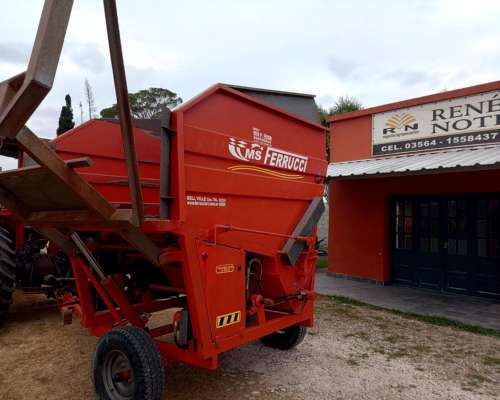 Desmenuzadora de Rollos Ferrucci Impecable - Año: 2019 - Agroads