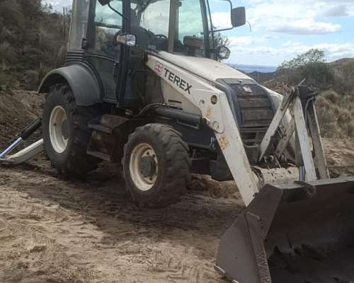 Retro Pala Terex 4X4 año 2014 Excelente Estado - Año: 2014 - Agroads