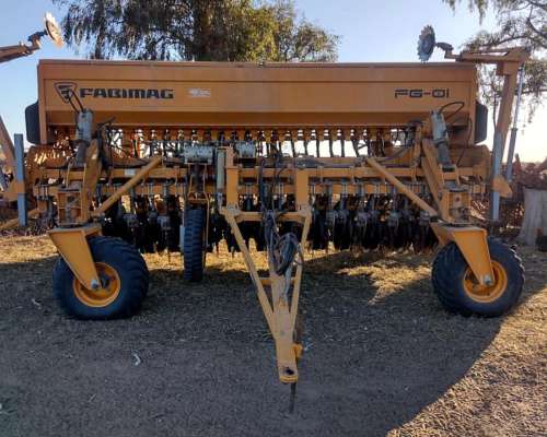 Sembradora Grano Fino Fabimag FG 0.1 de 35 a 21cm. - Agroads