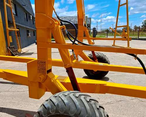 Carro Transportador de Rollo Nuevo Marca Alcal CTR6 Flexi - Agroads