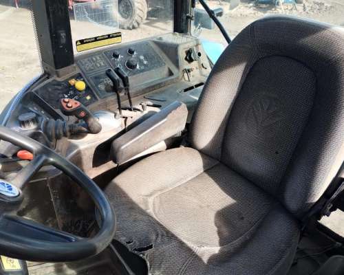 New Holland TM135 año 2004. LEV 3 Ptos. Full Power Shift - Agroads