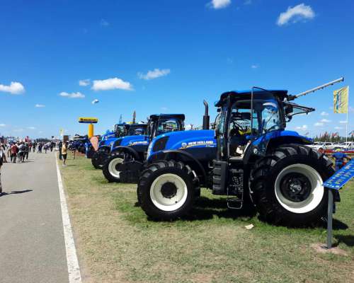New Holland T7.190 Dual con Piloto - Año: 2023 - Agroads