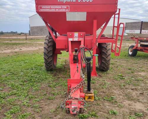 Fertilizadora Yomel Impala 5000 - Año: 2017 - $ 5.200.000 - Agroads