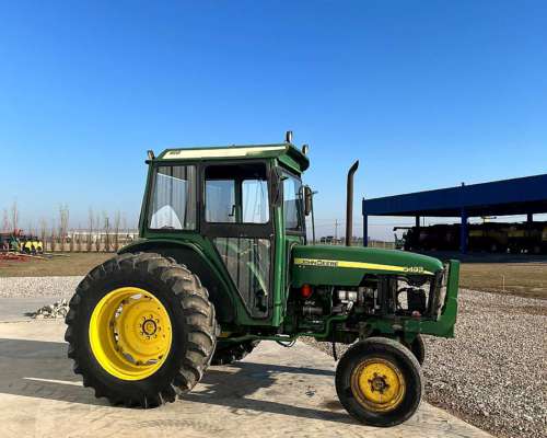 Tractor John Deere 5403 - Año: 2004 - u$s 19.900 - Agroads