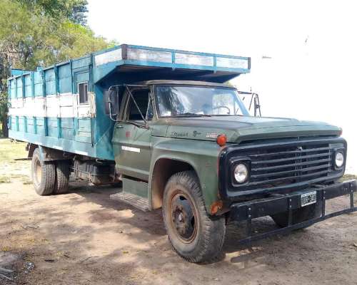 Camión Ford F700 año 1969 - Año: 1969 - $ 6.000.000 - Agroads