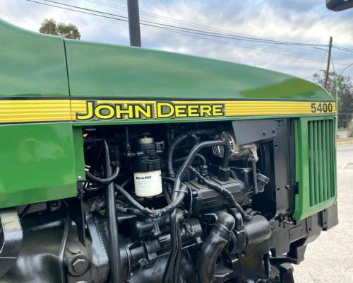 Tractor John Deere 5400 - Año: 1995 - u$s 31.000 - Agroads