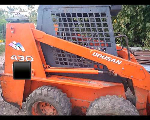Minicargadora Doosan 430 Coreana - Año: 2008 - u$s 14.000 - Agroads
