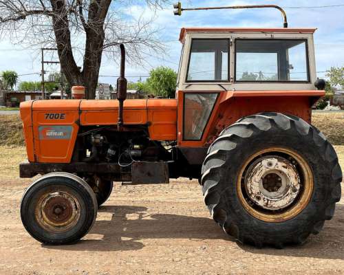 Tractor Fiat 700e. Direccion y Comando Hidraulico. muy Orig - Agroads