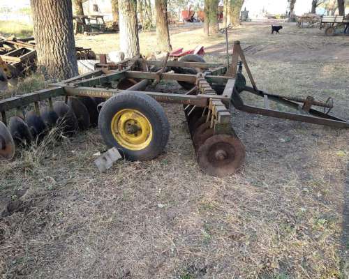 Rastra Disco Doble Acción de 40 Platos. - Año: 2007 - Agroads