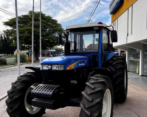New Holland 8030 Impecable con 3 Puntos - Gomas Nuevas - Agroads