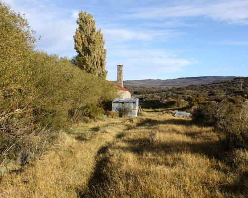 Lago Cardiel, Rio Chico, Santa Cruz, Argentina. 52377 hectáreas. - Agroads