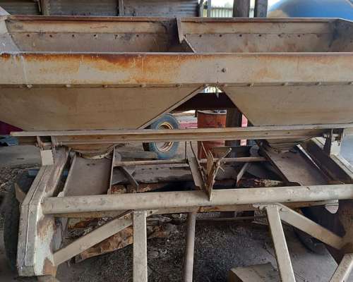 Fertilizadora Forte de 3000 - Año: 1998 - $ 730.000 - Agroads
