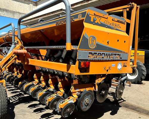 Agrometal TX Mega 20 a 42 Neumática con Dosis Variable - Agroads
