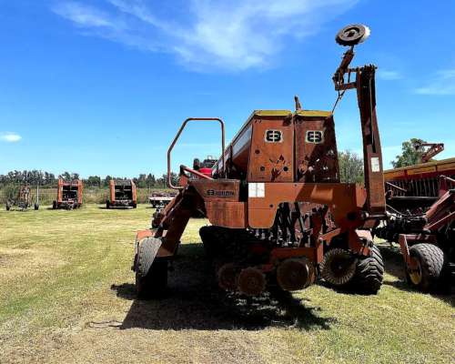 Sembradora Bertini 32000 de 32 a 17,5 - Año: 2011 - Agroads