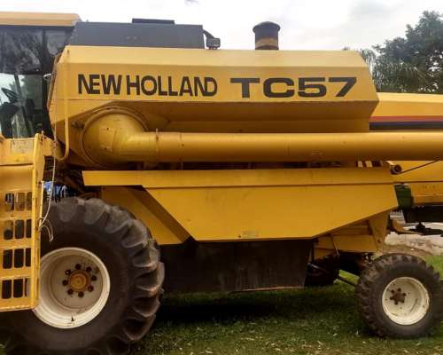 Cosechadora TC 57 - New Holland - Año: 2003 - Agroads
