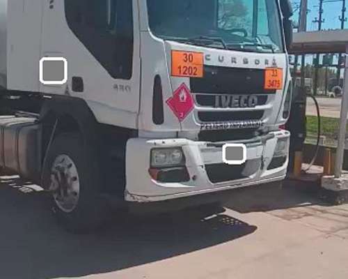 Iveco Cursor 330 Tractor 6X2 2015 y Semi Fangio 1+1 M 2009 - Agroads