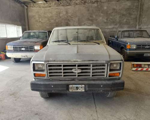 F100 87 Nafta 221 - Año: 1987 - $ 1.300.000 - Agroads