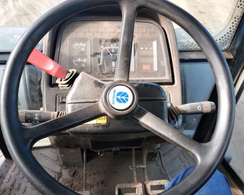 New Holland TM135 año 2004. LEV 3 Ptos. Full Power Shift - Agroads