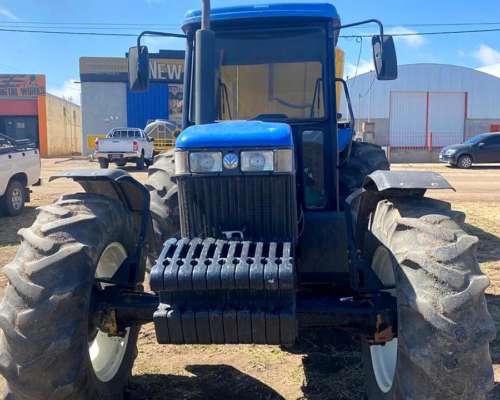 Tractor New Holland 8030 2013 - 130 HP - Tres Puntos - Agroads