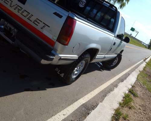 Vendo Chevrolet Silverado 98 - Año: 1998 - Agroads