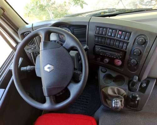 Camion Renault Midlumn 300 DXI con Eje Neumatico 6X2 - Agroads