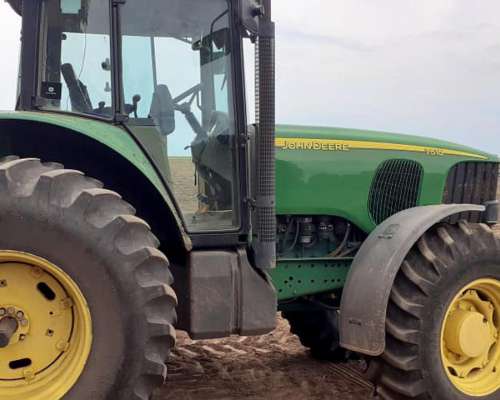 John Deere 7515 , año 2008 , 10.500hs - Año: 2008 - Agroads