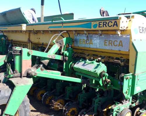 Sembradora Erca de 33 a 19cm. - Año: 2016 - u$s 65.000 - Agroads