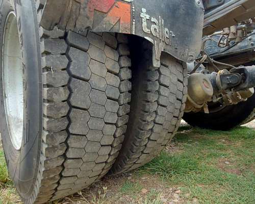 Iveco Cursor 330 Tractor - Año: 2015 - $ 65.000 - Agroads