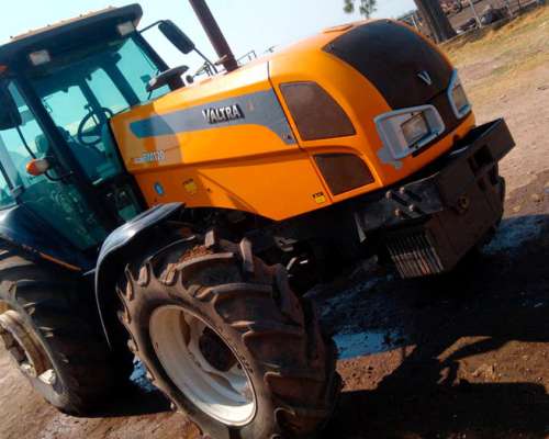 Tractor Valtra BM 120 HP 2008 - TDF - Excelente - Año: 2008 - Agroads
