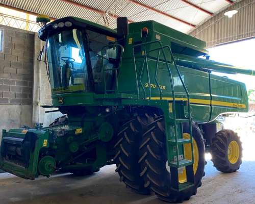 Cosechadora John Deere 9570 2013 - Año: 2013 - Agroads