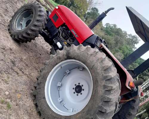 Tractor Case C80, año 1998, 80 HP, Motor Reparado 200 HS. - Agroads