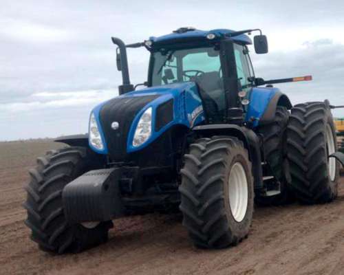 Tractor New Holland T8.320 2018 - 3.700 Hs - 250 HP - Piloto - Agroads