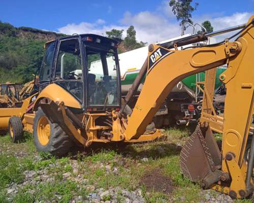 Retroexcavadora CAT 416e 4X2 - Año: 2006 - u$s 63.000 - Agroads